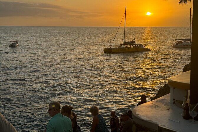 Ocho Rios Sightseeing Tours and Shopping - The Itinerary in Detail