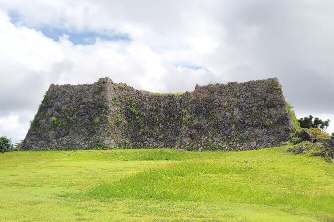 Okinawa: Nakagusuku Castle Views and Legends Tour 1.5h - A Detailed Look at the Tour Experience