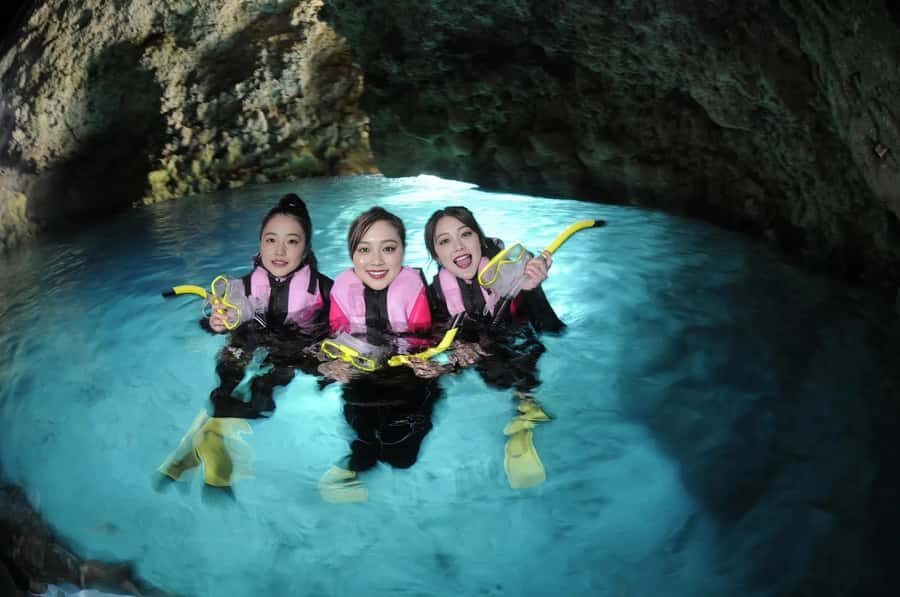 Okinawa Onna VillageSnokeling  Sea Walk by boat | 8 Perks - What Makes This Tour Stand Out?