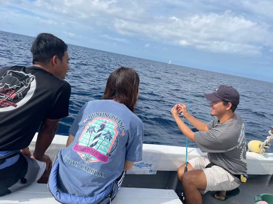 Okinawa: Tropical Fishing Tour with Equipment Rental - Itinerary Breakdown: What to Expect on Your Tour