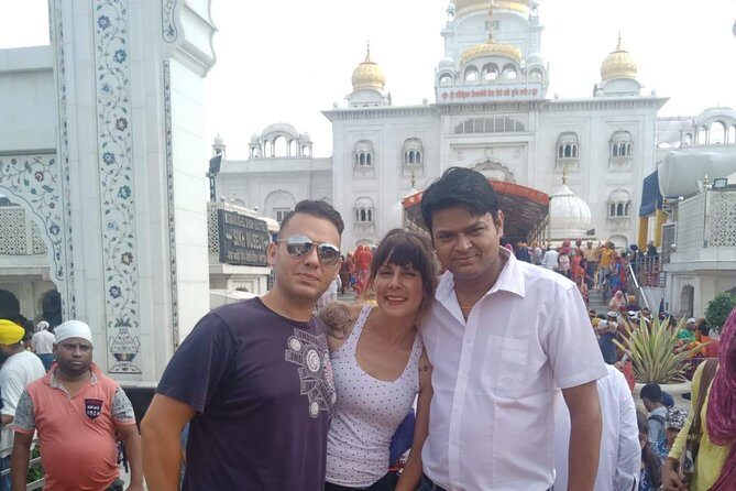 Old and New Delhi Highlights: Private Full-Day Tour - Authenticity and Practical Tips