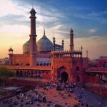 Old Delhi: Heritage Walk With Rikshaw Ride & Spice Market - The Spice Market and Khari Baoli