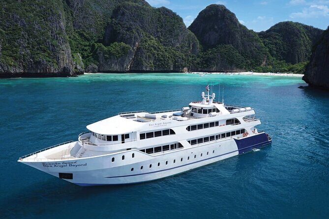 One Way Phi Phi Island Cruise with Normal Seats to/from Phuket - The Itinerary & Experience in Detail