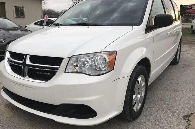 One Way Private Airport Transfer for 4 People or Less - What to Expect from Your Private Transfer