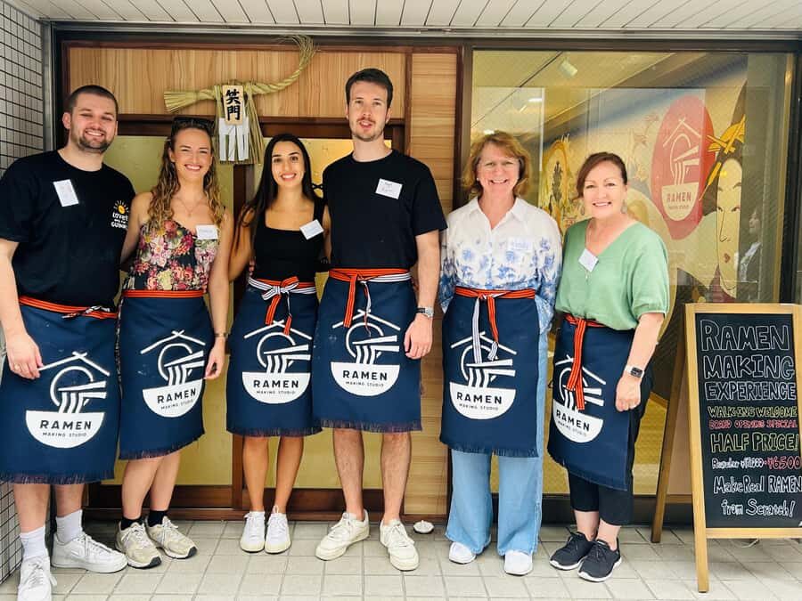 Osaka Castle Area Ramen-Making Experience with Souvenir - The Itinerary in Detail