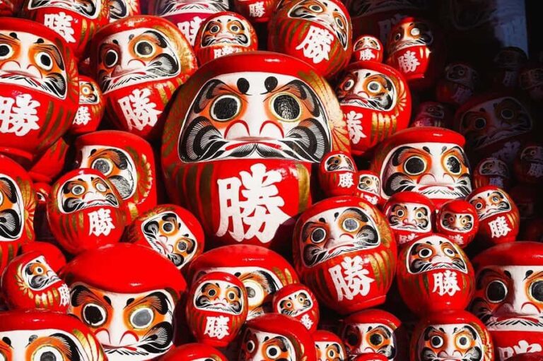 Osaka Early Bird Trail: Katsuo-ji Daruma & Minoh Falls Walk - Detailed Breakdown of the Itinerary