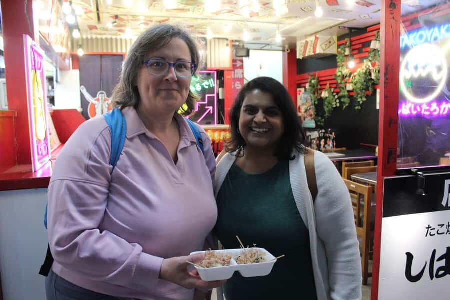 Osaka: Guided Walking Tour with Photographer - Why This Tour Offers Great Value