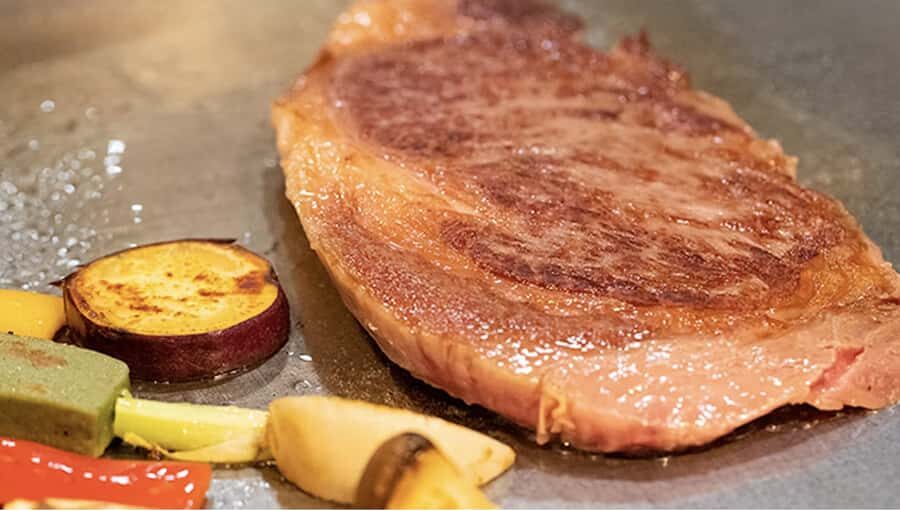 Osaka Kuromon: Reservation World-Class Kobe Beef Teppanyaki - Who Will Appreciate This Experience?