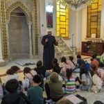 Osaka Muslim-Friendly City Highlights Tour with Lunch - Transport, Timing, and Practicalities