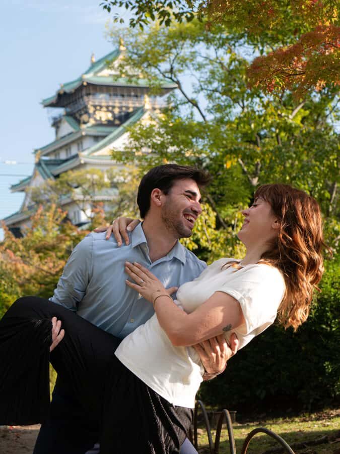 Osaka: Romantic Couple Photoshoot at Osaka Castle - What Makes This Photoshoot Stand Out