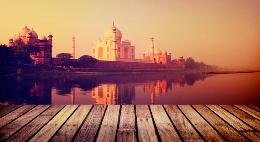 Overnight Taj Mahal Tour from Mumbai with Delhi Sightseeing - What to Expect: A Detailed Breakdown of the Journey