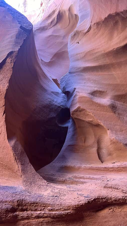 Page: Wind Canyon Tour with Navajo Guide - An In-Depth Look at the Wind Canyon Tour