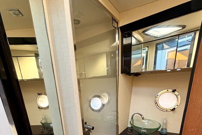 Palm Beach Luxury Yacht Cruises - Who Is This Cruise Best For?