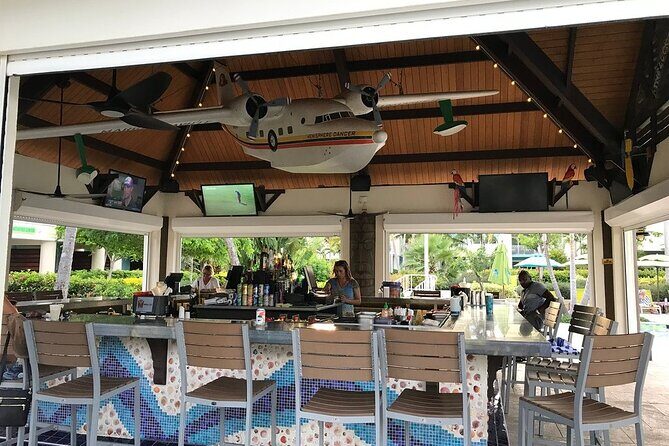 Paradise Taxi & Tours USVI-St. Thomas Airport Transfer to Wyndham Margaritaville - Why Consider Paradise Taxi & Tours for Your USVI Airport Transfer?