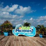 Paradisiacal catamaran to Isla Mujeres tour, includes open bar - The Experience from the Traveler’s Perspective