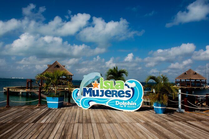 Paradisiacal catamaran to Isla Mujeres tour, includes open bar - The Experience from the Traveler’s Perspective