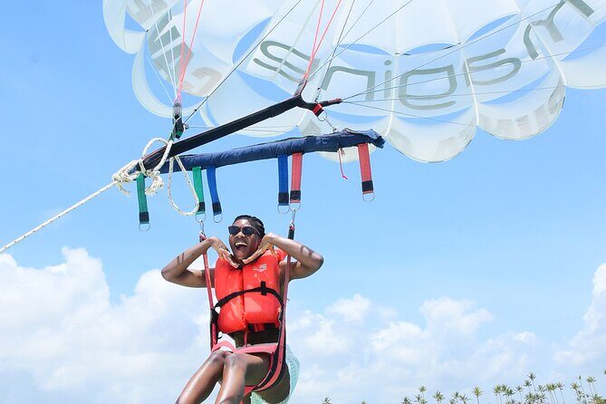 Parasailing in Puerto Plata - The Experience of Parasailing
