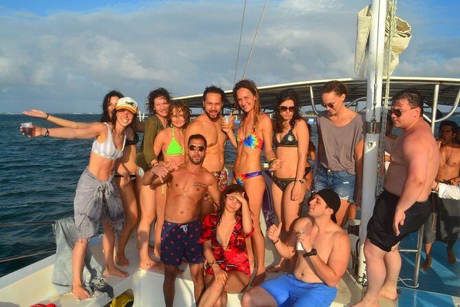 Party boat in Catamaran with Open Bar Only Adults + Snorkeling - Authentic Traveler Feedback