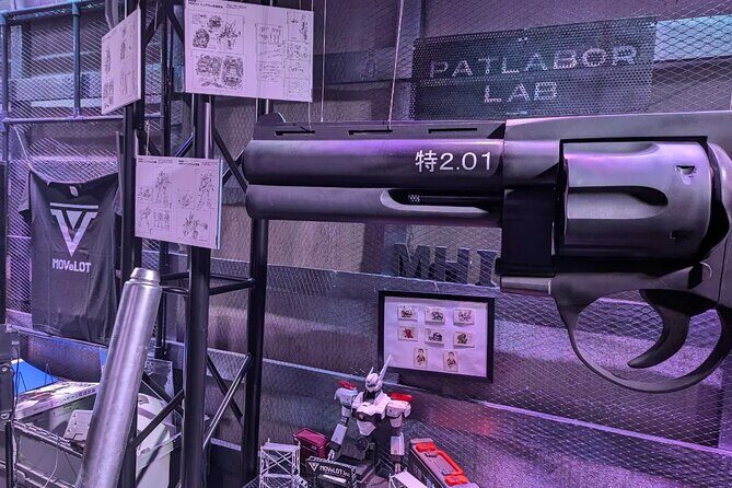 Patlabor Lab Viewing the 5 Meter Robot - Who Will Enjoy This Tour?