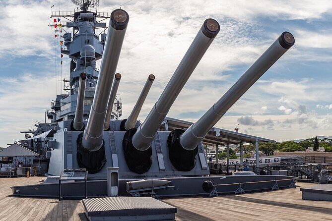 Pearl Harbor USS Arizona Memorial and Battleship Missouri - What’s Included and What’s Not?