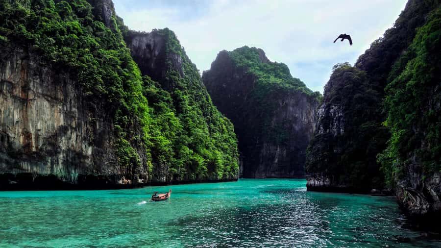 Phi Phi: Exclusive Half Day Longtail Boat to Maya Bay - What Makes This Tour Stand Out