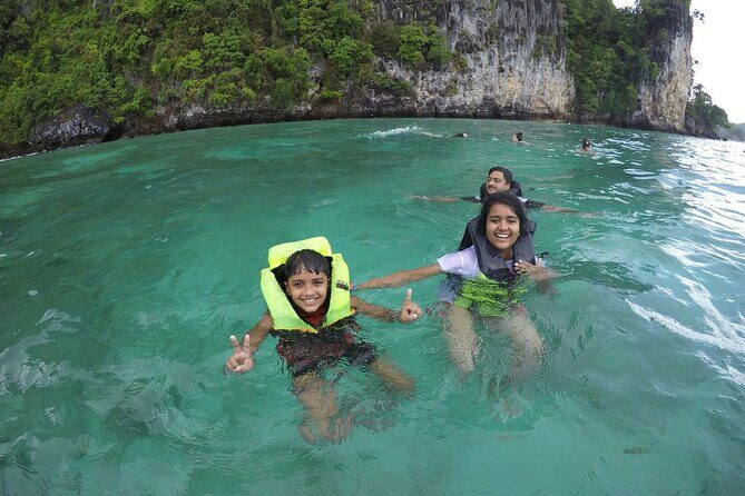 Phi Phi & Khai Islands Speedboat Tour from Phuket with Snorkeling - Who Would Love This Tour?