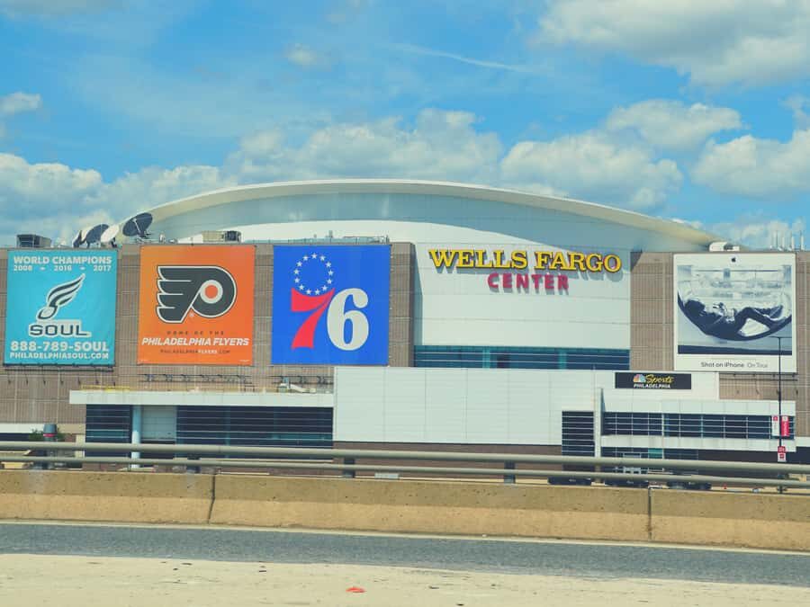 Philadelphia: Philadelphia Flyers Ice Hockey Game Ticket - Why This Experience Is Worth It