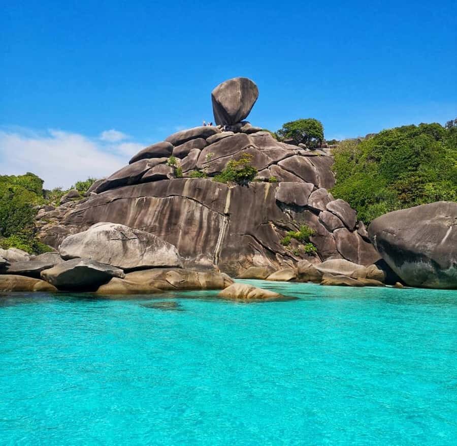 Phuket: 2 Days Itinerary Similan & Phi Phi Islands Day Tour - What Makes This Tour Stand Out