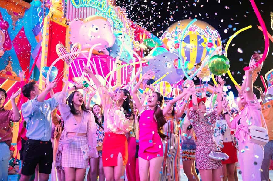 Phuket: Carnival Magic Experience Ticket with Transfers - Deep Dive into the Experience