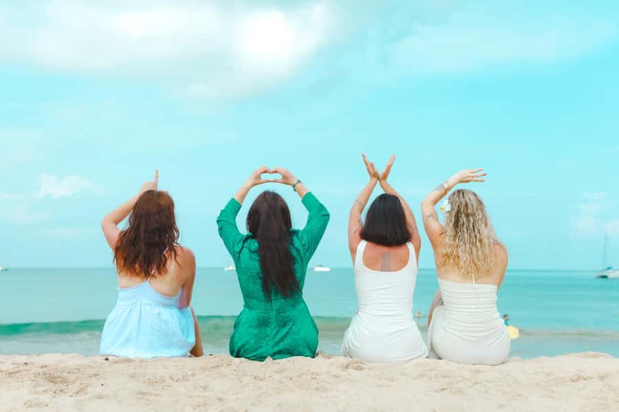 Phuket: Hire a professional photographer at your own resort - The Itinerary and Experience Flow