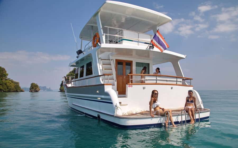 Phuket: Luxury Yacht Charter with Lunch and Water Activities - Why This Tour Stands Out