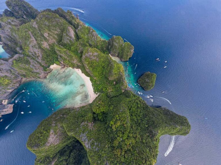 Phuket: Phi Phi, Bamboo & Maithon by Premium Speed Catamaran - What Sets This Tour Apart?