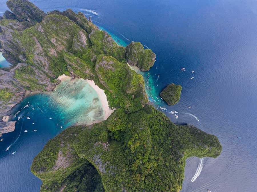 Phuket: Phi Phi, Bamboo & Maithon by Premium Speed Catamaran - What Sets This Tour Apart?