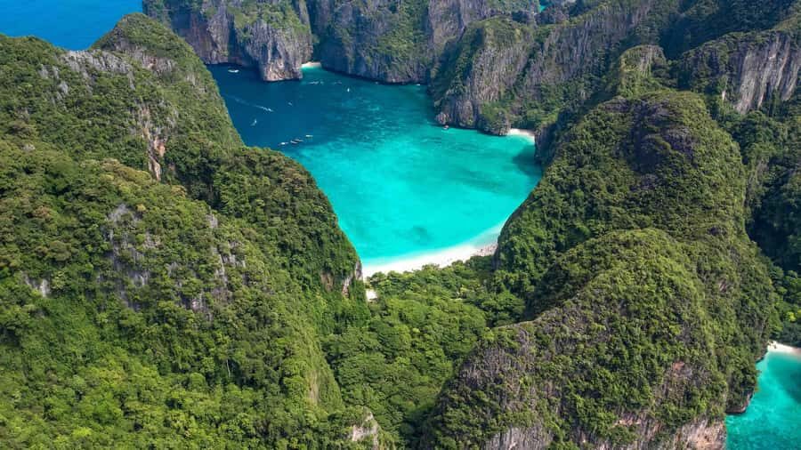 Phuket: Phi Phi, Maya & Bamboo By Premium Speed Catamaran - What’s the Real Value?