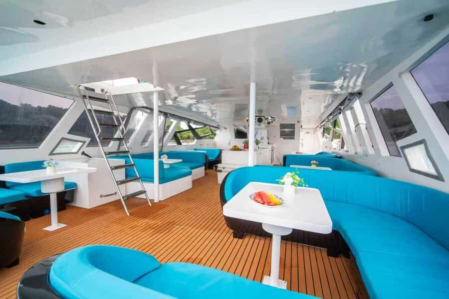 Phuket: Premium Speed Catamaran Tour to PhiPhi Maya Maiton - What Makes This Tour Stand Out?