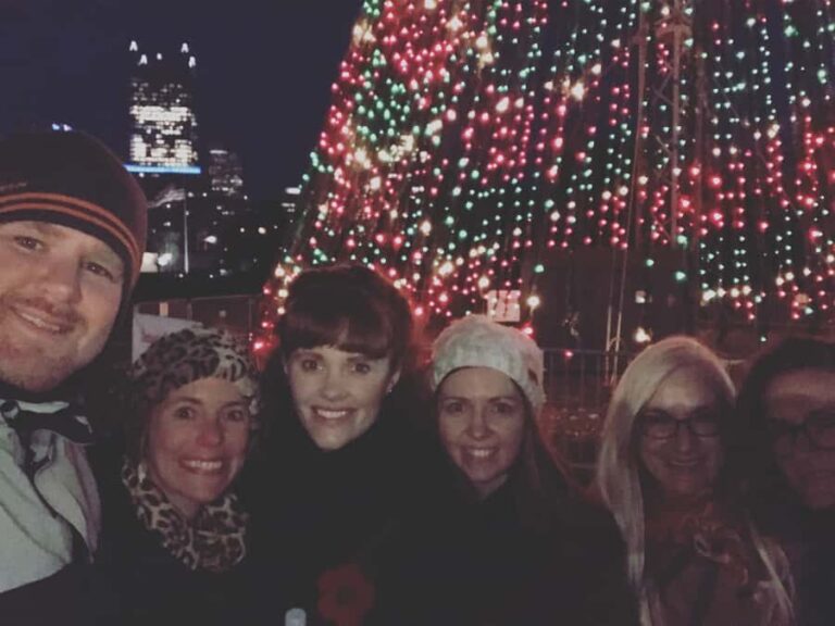 Pittsburgh: Downtown Holiday Lights Walking Tour - Why This Tour Is a Great Choice