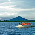 Platinum Round Mountain and Limón Beach Minimum 4 People - Summit Round Mountain: Spectacular Views and Relaxation