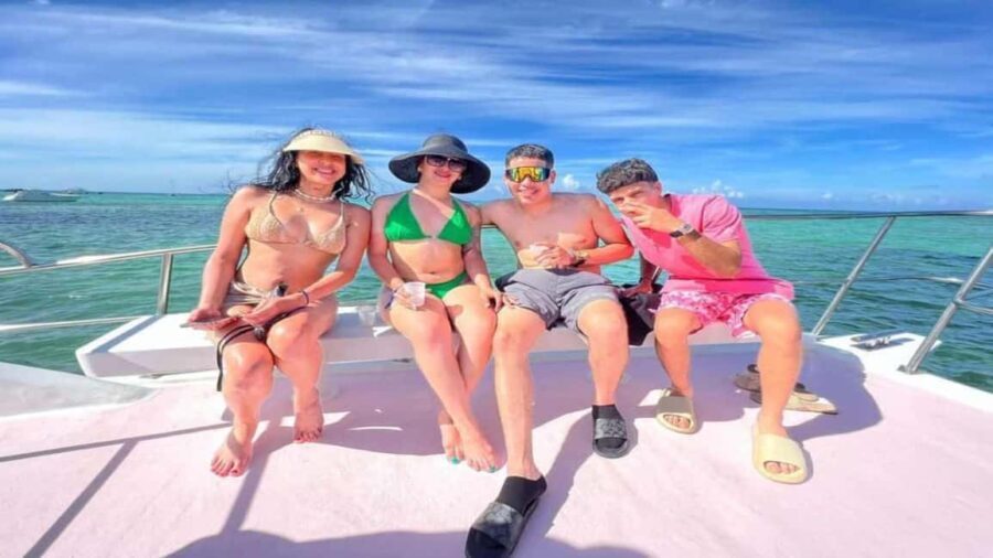 Playa Dorada Golden Beach Tour: Cove and Taino Bay - Who Should Consider This Tour?