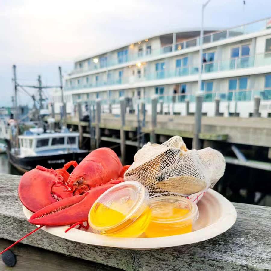 Plymouth, Massachusetts: Clambake at Sea Dinner Cruise - The Itinerary: What to Expect
