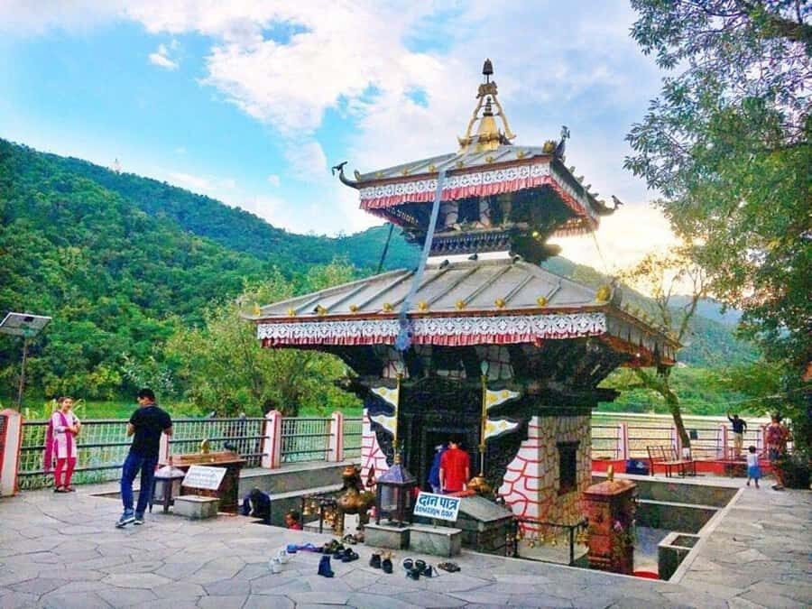 Pokhara: Queen Forest Hike & Talbarahi Temple Visit in Boat - Who Will Love This Experience?