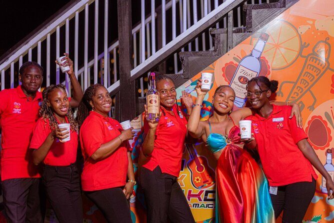 Poko Loko Floating Bar: Moonlight Vibes (Adults Only) - A Closer Look at the Poko Loko Floating Bar Experience