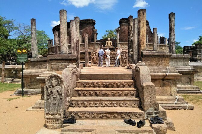 Polonnaruwa Ancient Ruins & Pilgrimage Day Tour From Anuradhapura - What Travelers Say and Why It Matters