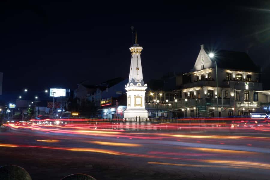 Prambanan Sunset and Malioboro Night Walking Guided Tour - What Makes This Tour Stand Out?