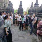 Prambanan sunset & Ramayana Ballet Include Entrance tickets. - The Cultural Context: Hinduism and Buddhism