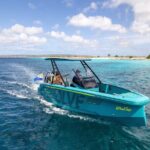 Private 2 hour boat excursion along the coast - An In-Depth Look at the Bonaire Coastal Boat Tour