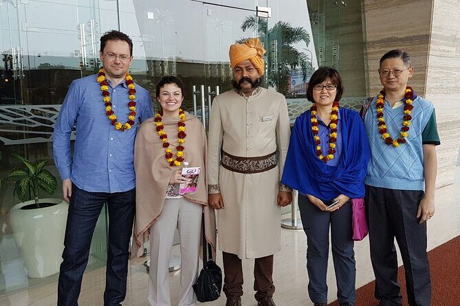 Private Airport Transfer :- From Jaipur International Airport to Hotel - Why Choose a Private Transfer Over Other Options?