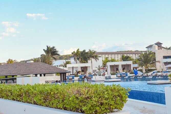 Private Airport Transfer to Royalton, Ocean Coral Spring & Excellence Oyster Bay - Additional Insights from Reviews