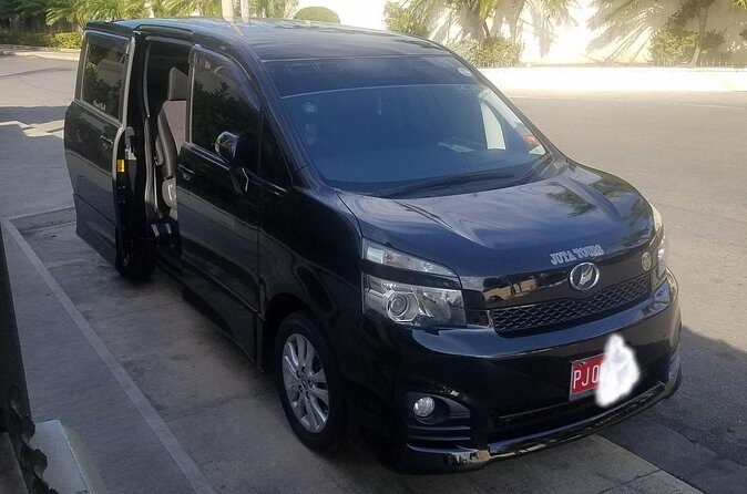 Private Airport Transfer to Royalton White Sands/Blue Waters Hotel - The Booking and Arrival Experience