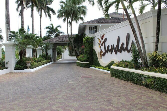 Private Airport Transfer to Sandals Negril Resort - The Value of a Private Transfer in Negril