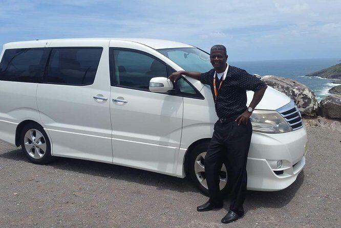 Private Airport Transfers to Park Hyatt & water taxi - Connecting to Water Taxis and Resorts